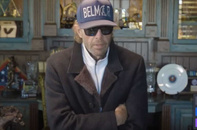 Toby Keith Bio: Age, Net Worth, Wife, Death, Siblings, Children, Height